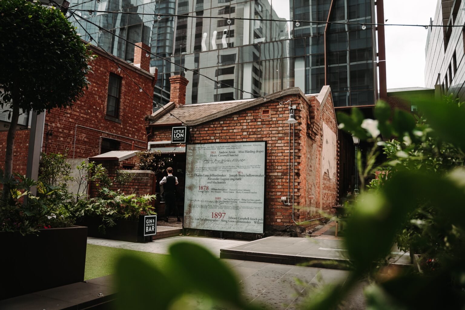 Exploring Melbourne's Contribution to the Global Gin Scene - Suburblocal